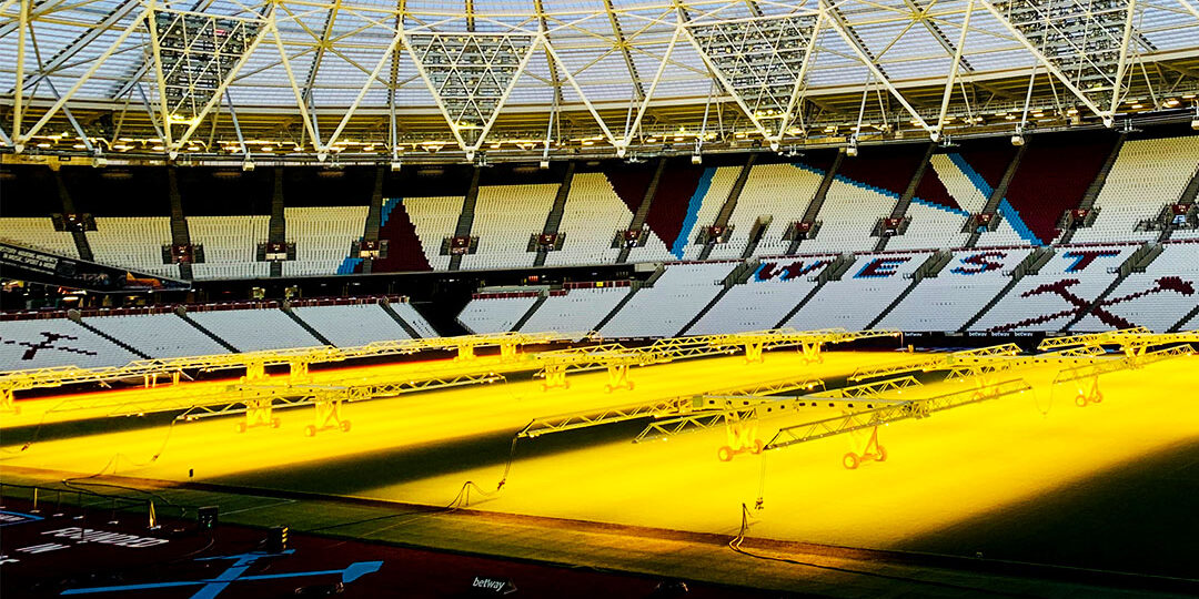 LU440 grow lighting - SGL System